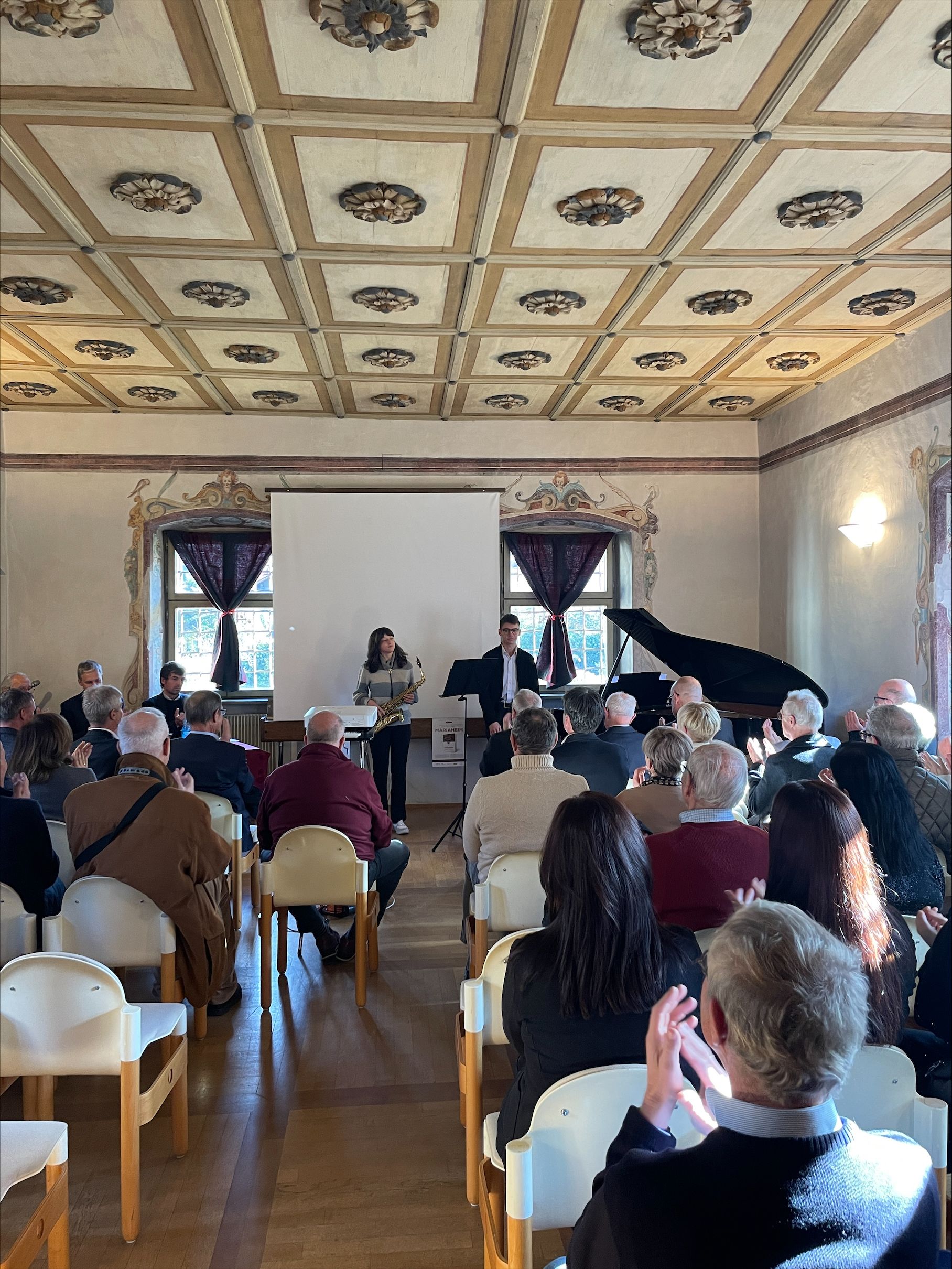 Büchervorstellung "Maria Heim" | Klassisches, Sprachen- und ...